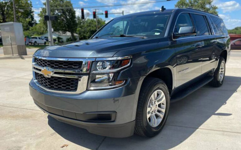 2019 Chevrolet Suburban Review - Carsforsale.com®
