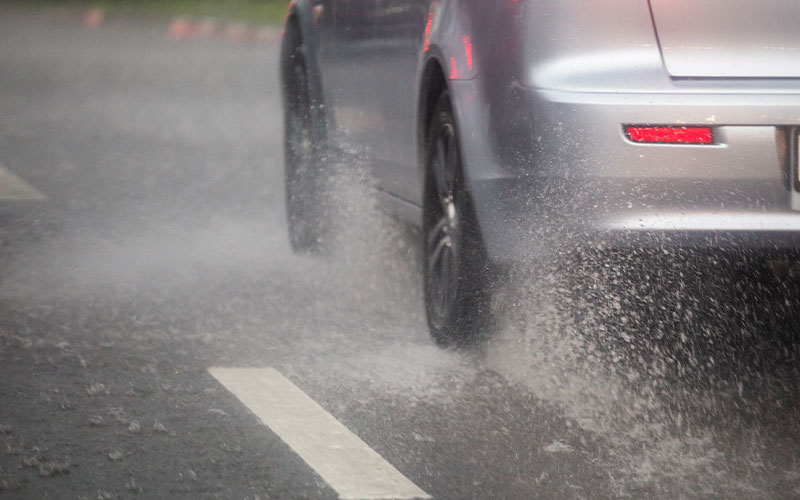 What To Do When Skidding or Hydroplaning - Carsforsale.com®