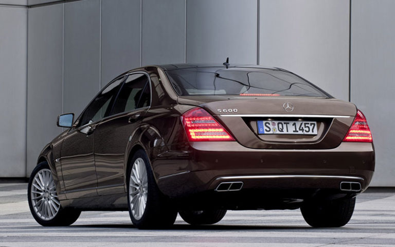 Mercedes-Benz S-Class Generations: Through the Years - Carsforsale.com®