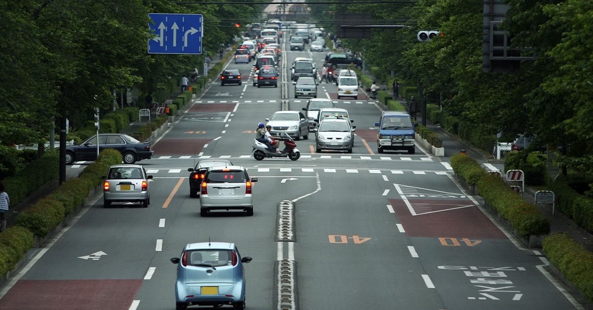 Driving on the Left vs Right Side of the Road - Carsforsale.com®