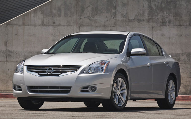 Nissan Altima Generations: Through the Years - Carsforsale.com®