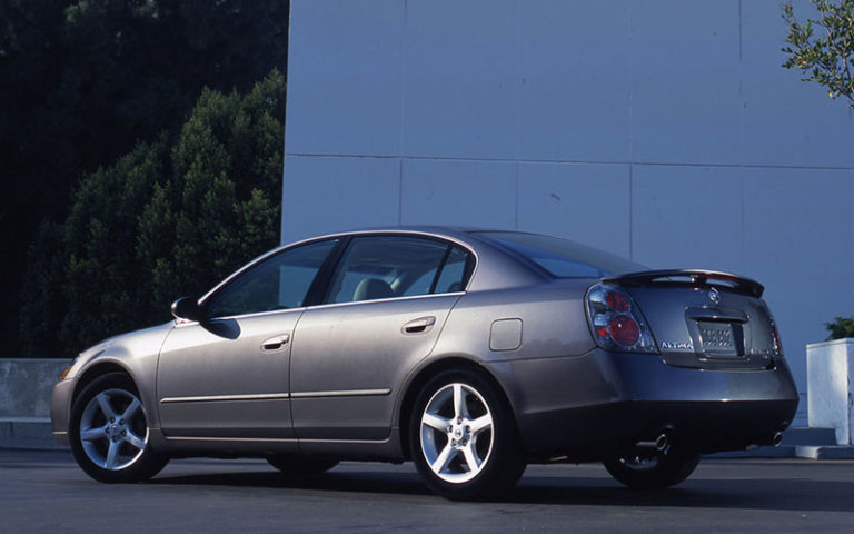 Nissan Altima Generations: Through the Years - Carsforsale.com®