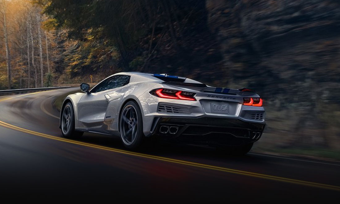 Sneak Peek: Corvette E-Ray - Carsforsale.com®