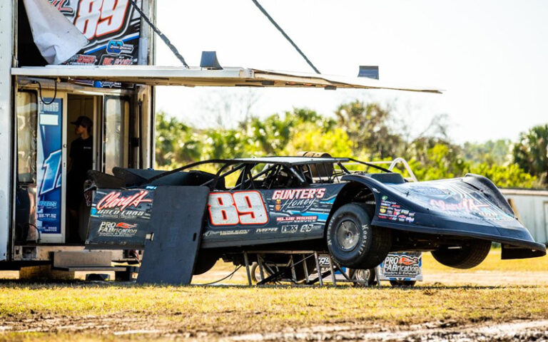 Late Model Dirt Racing - Carsforsale.com®