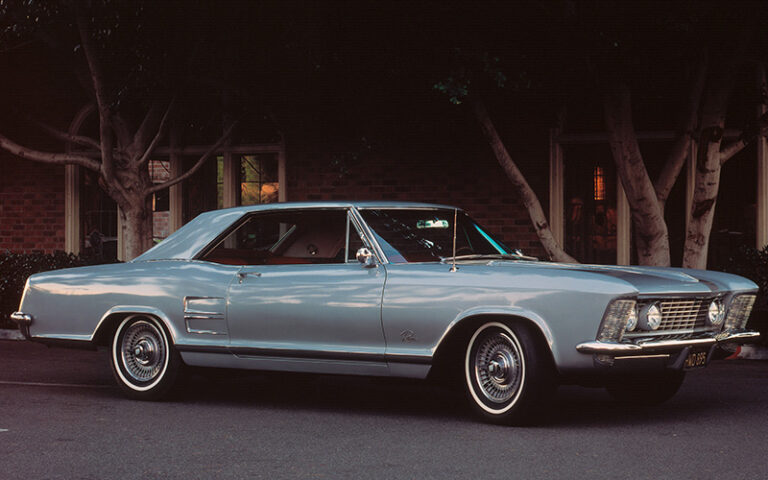 Retro Review: First-Generation Buick Riviera - Carsforsale.com®