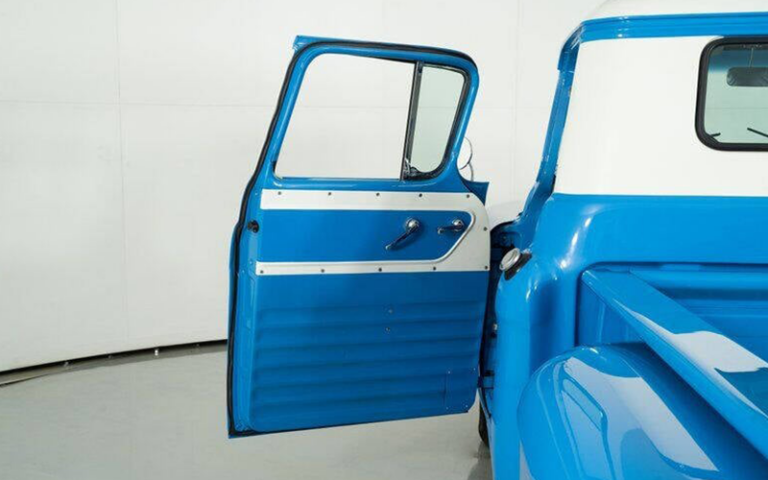This Vintage Chevy Apache Keeps It Old School - Carsforsale.com®