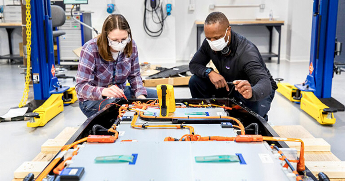 New Battery Technology Fuel the Future of EVs - Carsforsale.com®