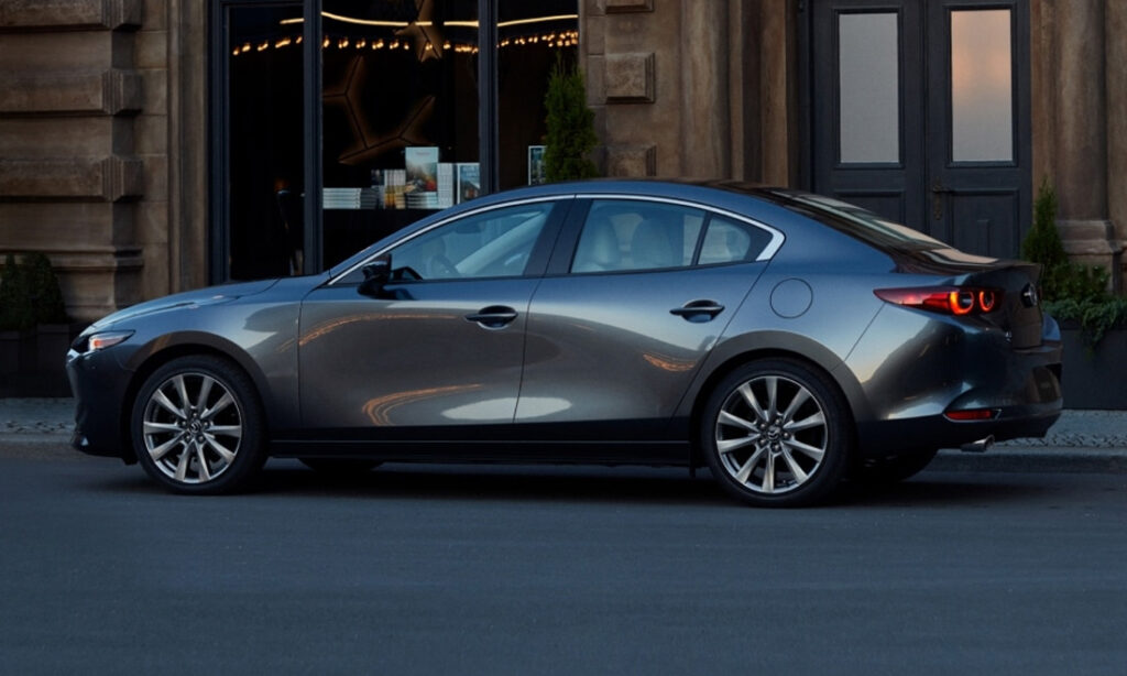 Nissan Altima Generations: Through the Years - Carsforsale.com®